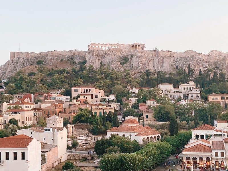 Monthly Cost Of Living In Greece 2025: Mainland vs Islands